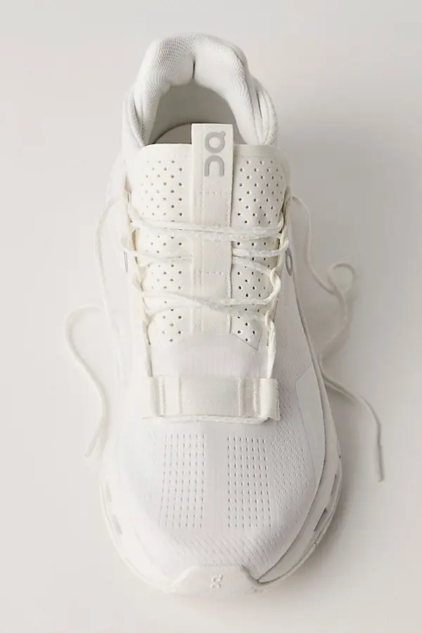 On Cloudnova 2 Sneakers - All White