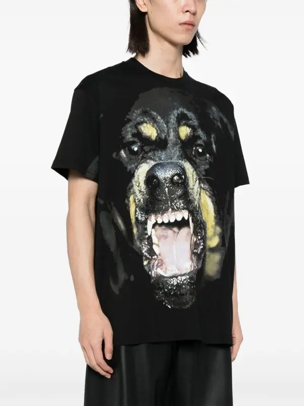 Givenchy Rottweiler Crewneck T-Shirt - Black | Editorialist