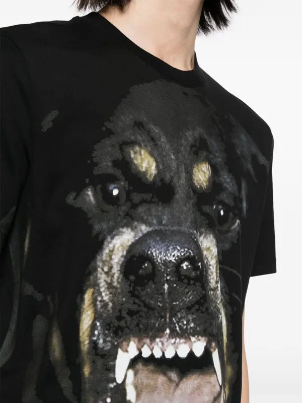 Givenchy Rottweiler Crewneck T-Shirt - Black | Editorialist