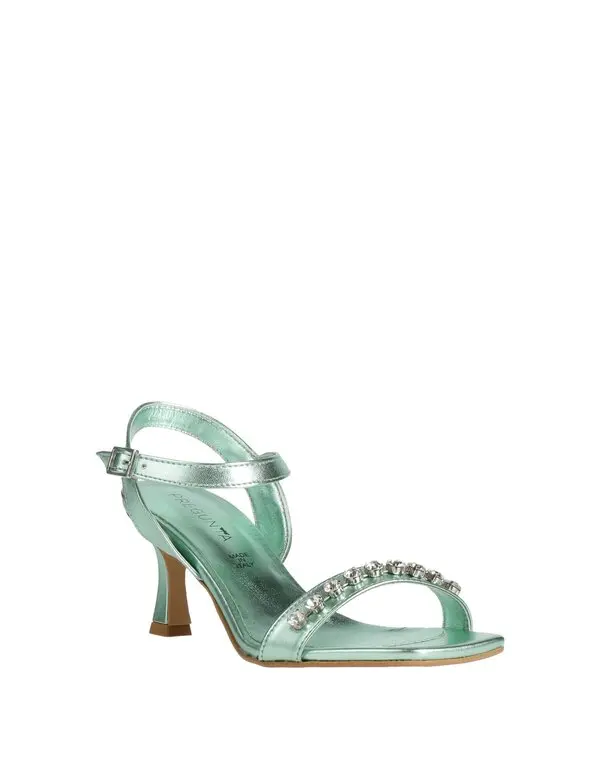 PREGUNTA Sandals