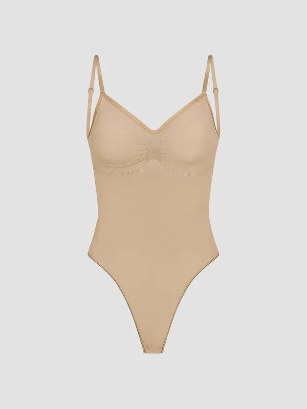 SKIMS Smoothing Low-back Bodysuit - Clay