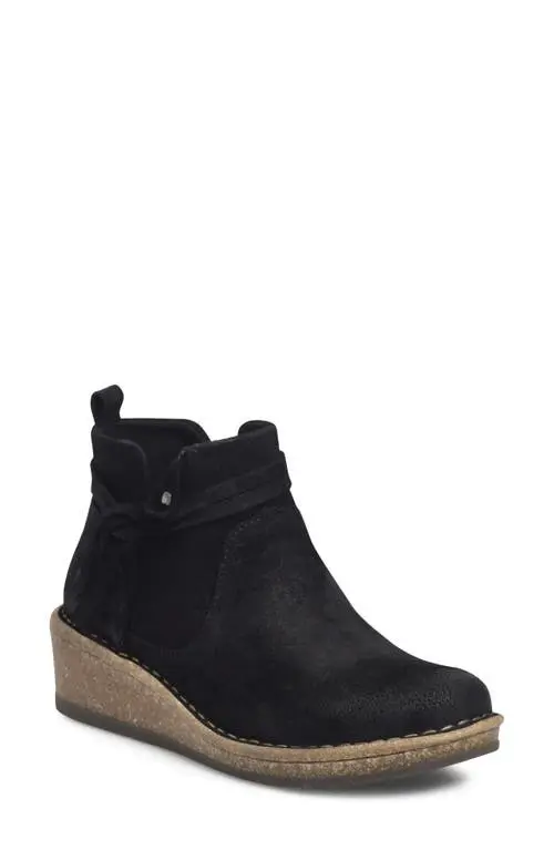 BøRn Vaughn Distressed Suede Bootie In Black Distressed Leather