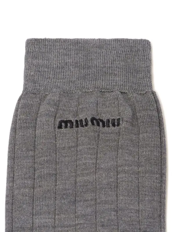Miu Miu Ribbed Silk Blend Socks With Embroidered Logo - Grey