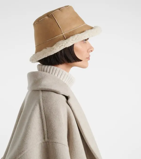 Brunello Cucinelli Reversible Shearling Bucket Hat - Brown