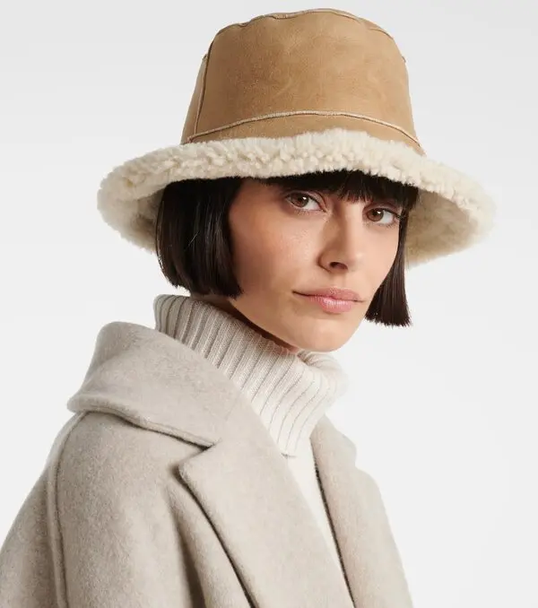 Brunello Cucinelli Reversible Shearling Bucket Hat - Brown