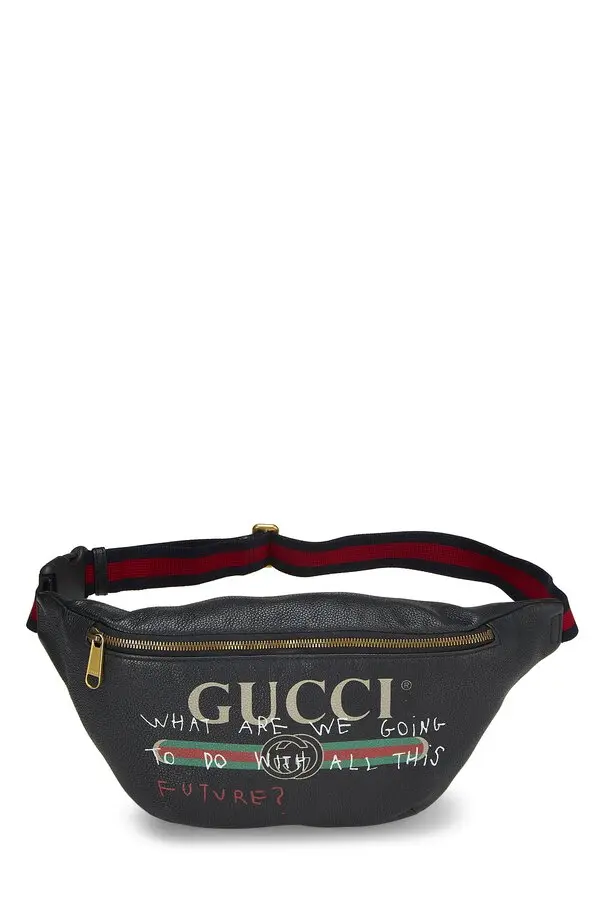 Gucci Grained Leather Logo Belt Bag - Black