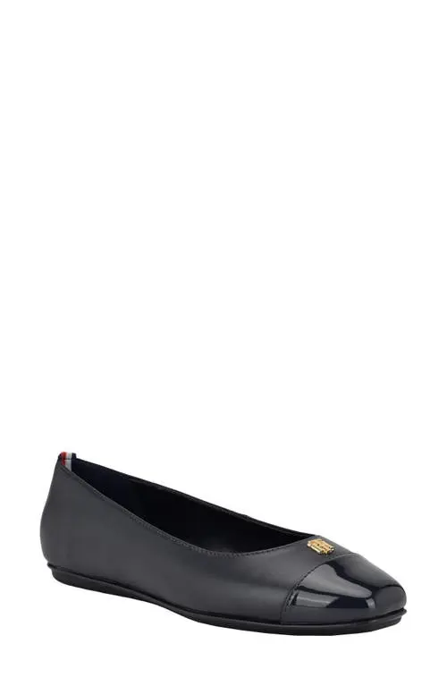 Tommy Hilfiger Bekim Cap-toe Flat - Dark Blue