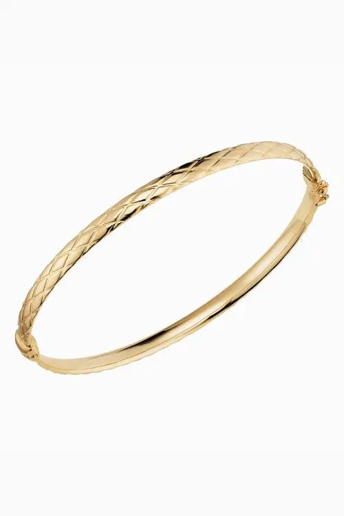 ORADINA 14k Diamondback Bangle