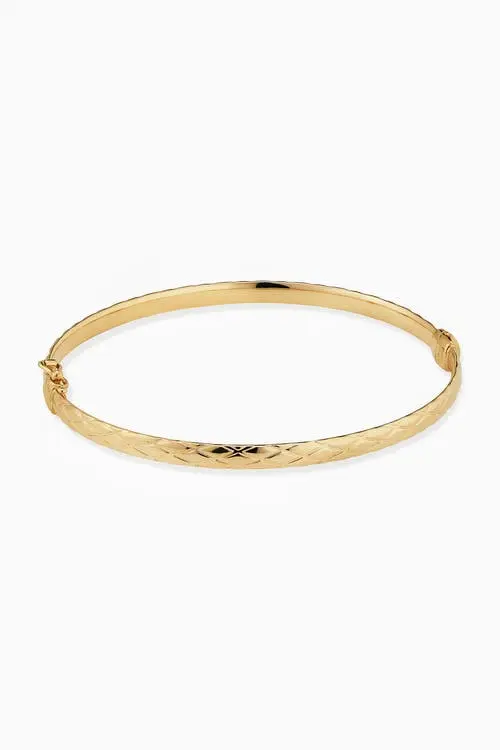 ORADINA 14k Diamondback Bangle
