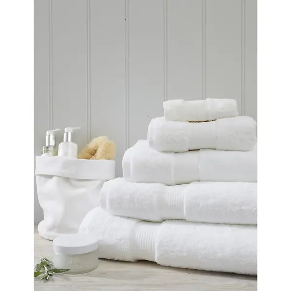 THE WHITE COMPANY Luxury Egyptian Super-jumbo Cotton Towel 180cm X 115cm - White