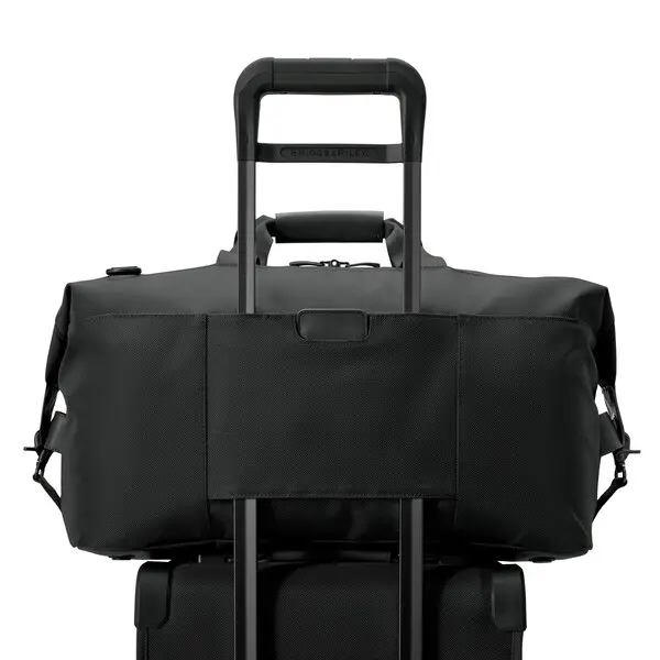 Briggs & Riley Baseline Weekender Duffle Bag