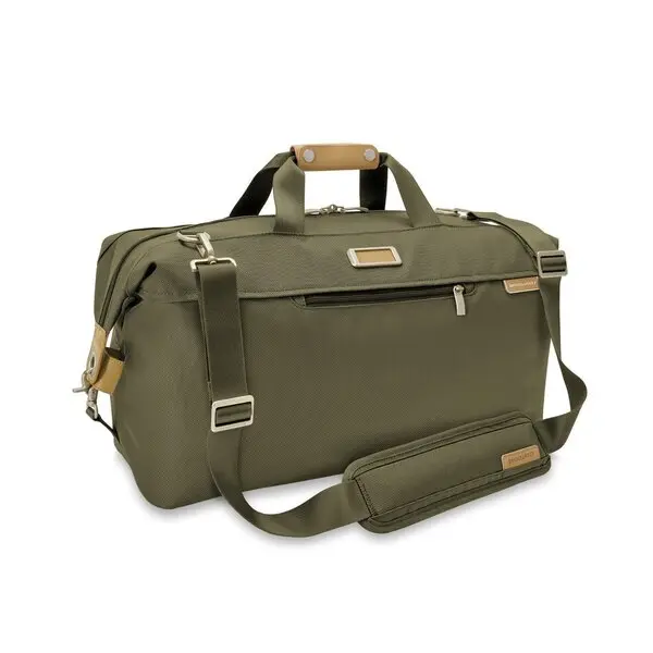 Briggs & Riley Baseline Weekender Duffle Bag