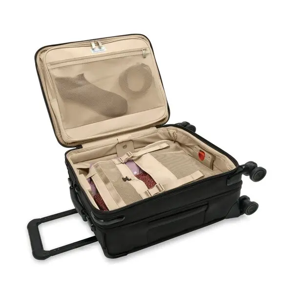 Briggs & Riley Baseline Compact 19" Carry-on Expandable Spinner - Black