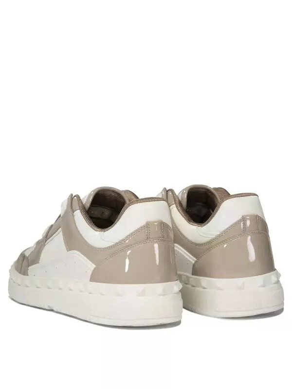 Valentino Garavani Freedot Low-top Sneakers - Neutrals