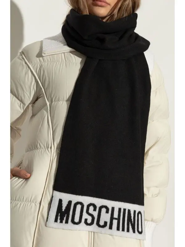 Moschino Intarsia Knit-logo Scarf