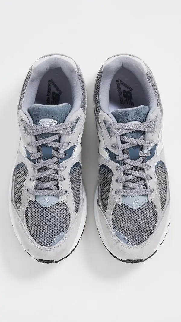 NEW BALANCE 2002r Sneakers - Grey/grey