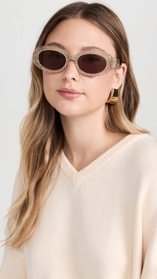Lele Sadoughi Oceanside Oval Sunglasses Lele Sadoughi Oceanside Pearl Oval Sunglasses | Free People main image 4