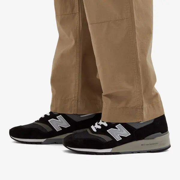 NEW BALANCE U997bk Sneakers
