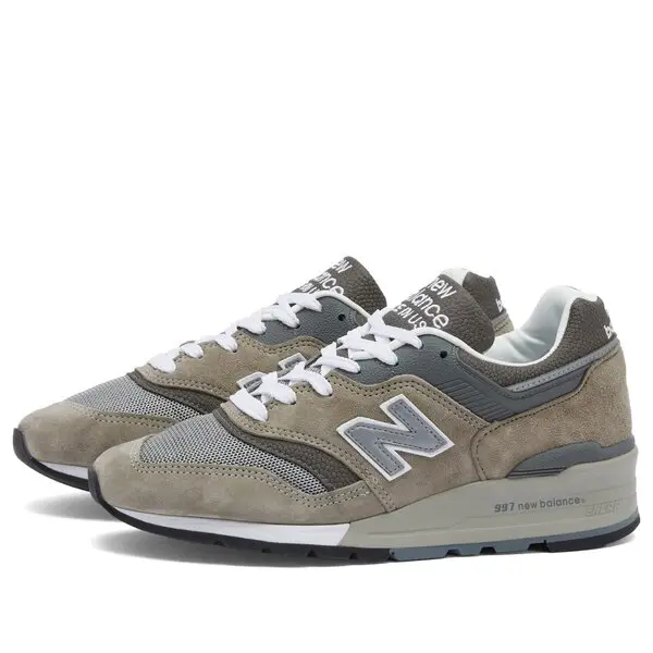 NEW BALANCE U997 Sneakers