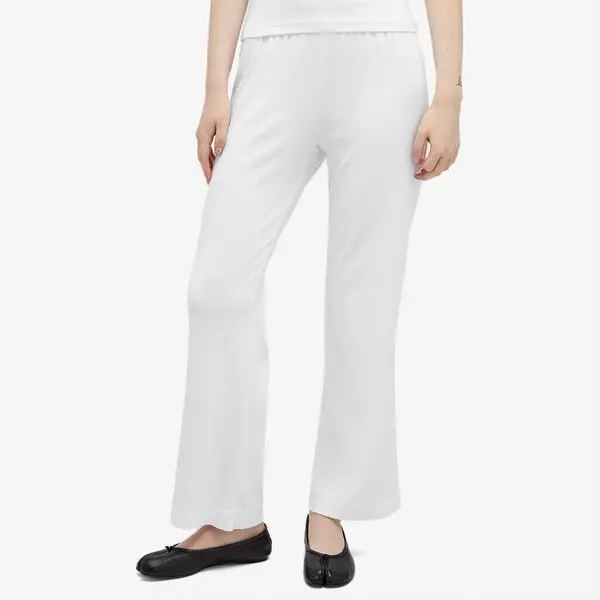 Donni. Baby Rib Scallop Pant - Powder