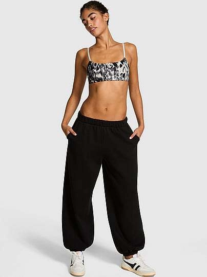 Pink Relay™ Square-neck Sports Bra - Print