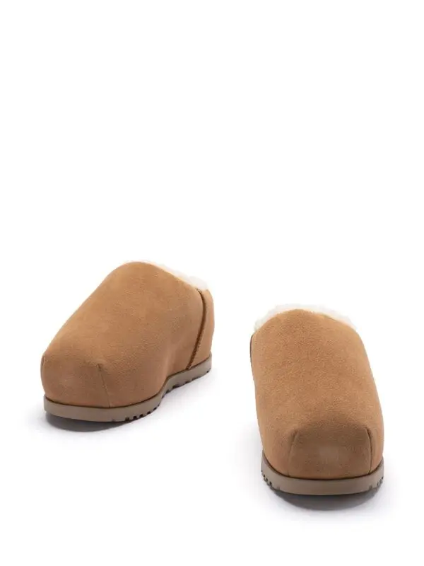 UGG Pumped Slippers - Brown