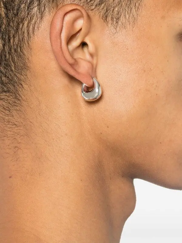 Tom Wood Small Bao Hoop Earrings - Silver
