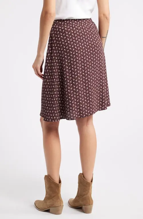 Treasure & Bond Floral Wrap Skirt - Burgandy- Tan Sades Petals
