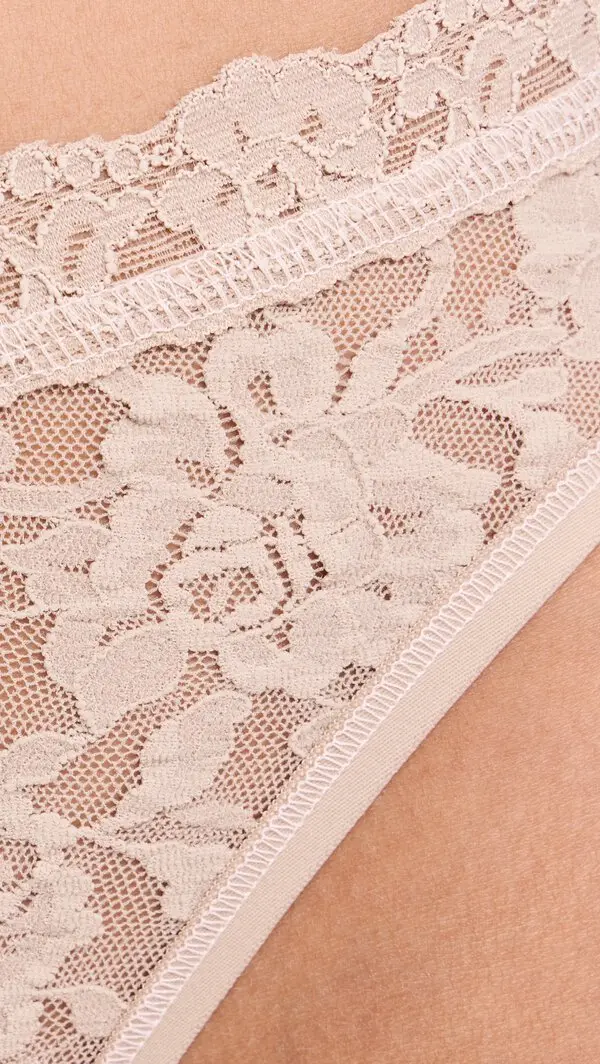 Hanky Panky Signature Lace High Cut Thong - Chai
