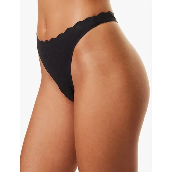 SLOGGI Zero Feel Bliss Lace Thong - Black