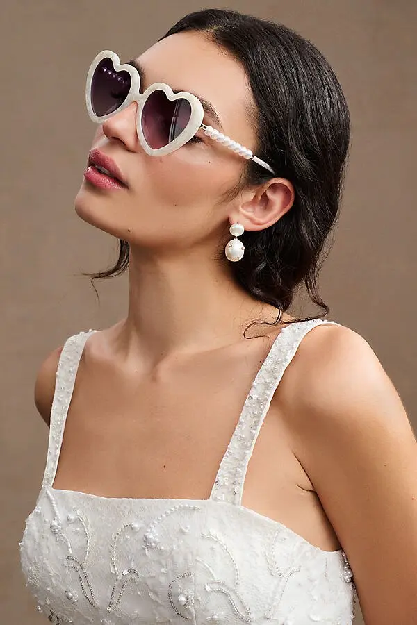 Lele Sadoughi Sweetheart Sunglasses - White | Editorialist display picture 3