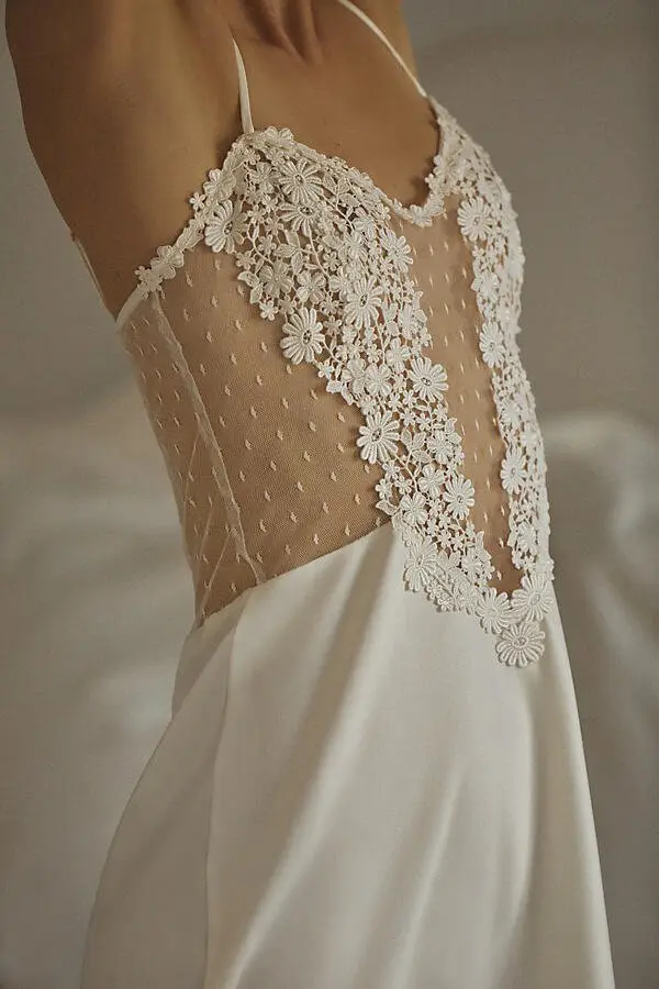 Flora Nikrooz Showstopper Chemise