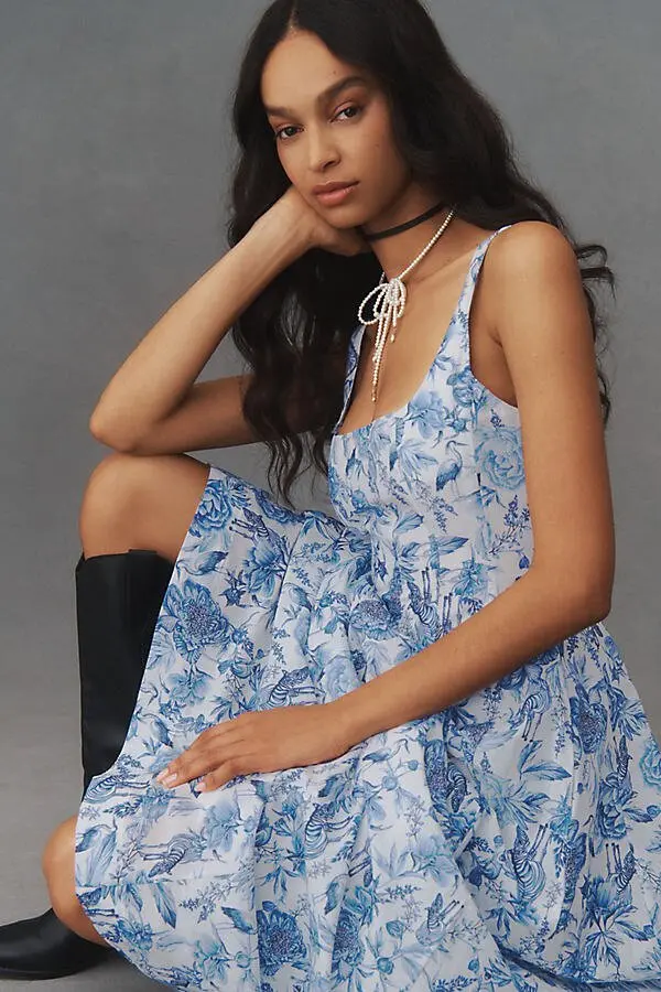 Aqua Blu Claudette Sleeveless Square-Neck Floral Maxi Dress - Blue |  Editorialist