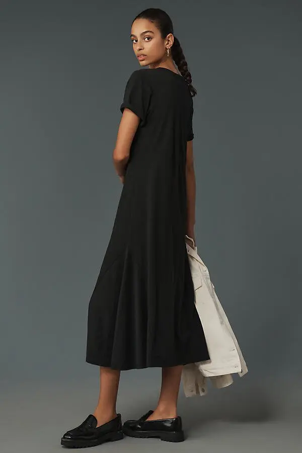 black mandarin dress Plus Size Black Slit Maxi T Shirt Dress – Pluspreorder main image 0
