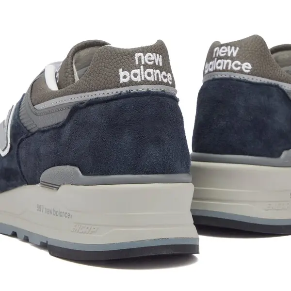 NEW BALANCE U997ny Sneakers