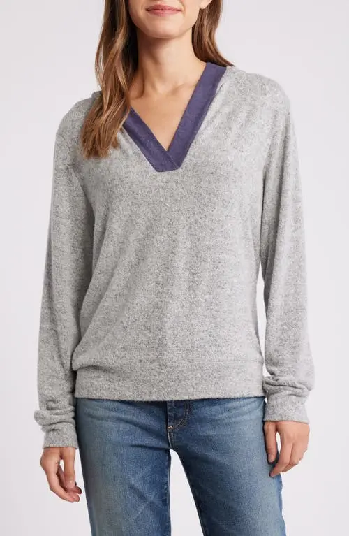 Loveappella Hooded V-neck Pullover - Gray/navy