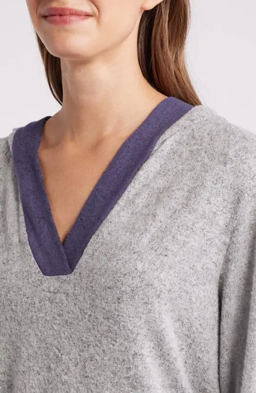 Loveappella Hooded V-neck Pullover - Gray/navy