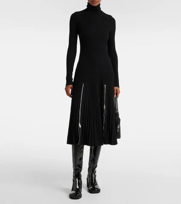 Burberry Pleated Midi Dress