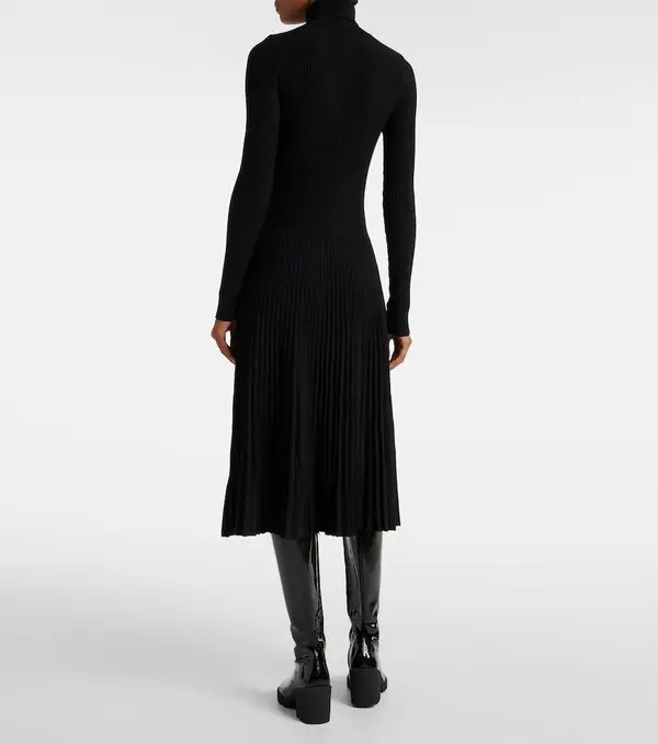 Burberry Pleated Midi Dress