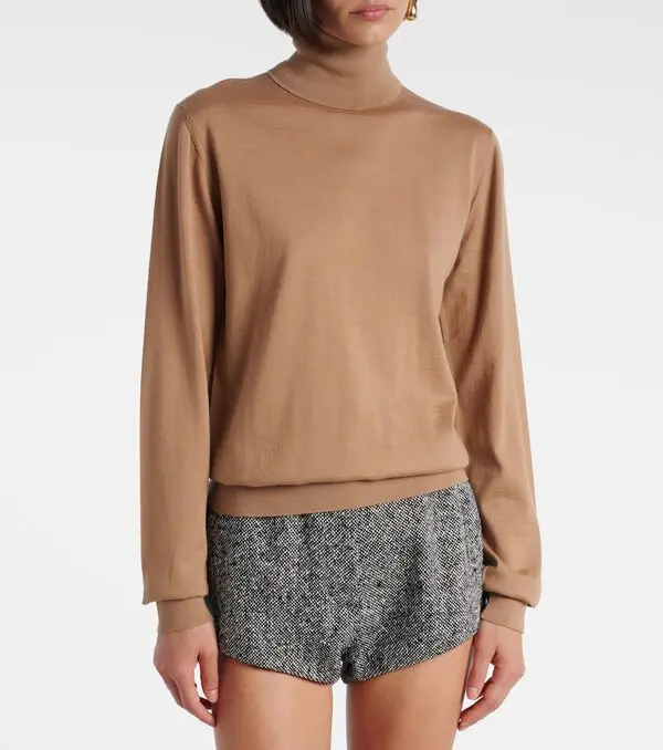 Dolce & Gabbana Cashmere Turtleneck Sweater - Beige