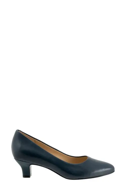 Trotters Kate Pointed Toe Kitten Heel Pump - Navy