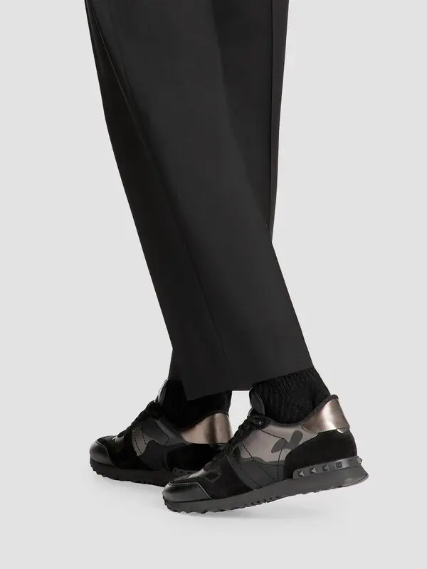 Valentino Garavani Rockrunner Camouflage Noir Metallic Sneakers - Black Multi