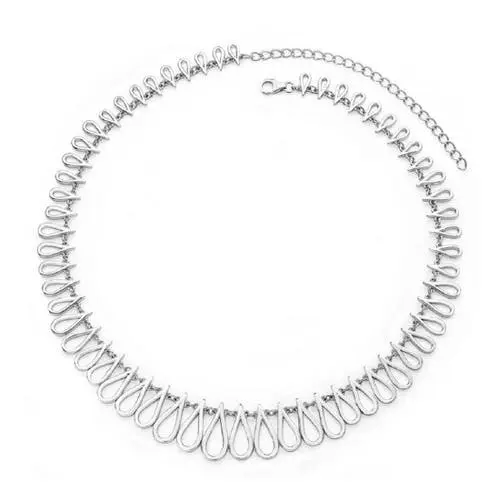 LUCY QUARTERMAINE Large Petal Necklace - Sterling Silver