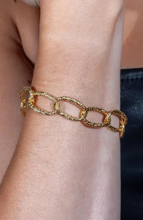 LUCY QUARTERMAINE Hula Linked Bracelet - Gold Vermeil