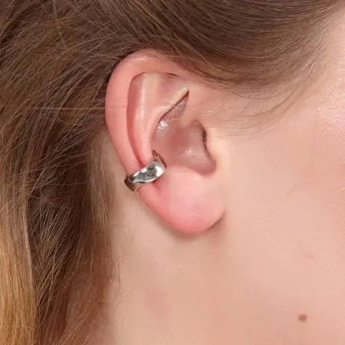 LUCY QUARTERMAINE Flat Ear Cuff - Sterling Silver