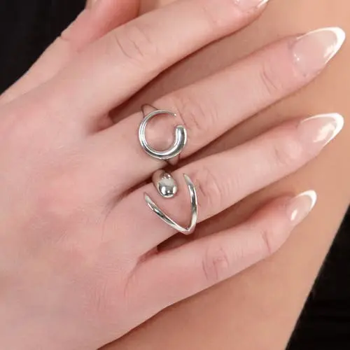 LUCY QUARTERMAINE Open Luna Adjustable Ring - Sterling Silver