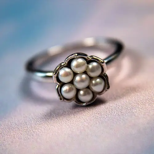 LUCY QUARTERMAINE Royal Pearl Flower Ring