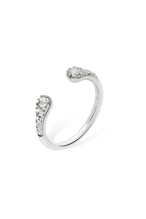 LUCY QUARTERMAINE Open Drip Ring With White Topaz - Sterling Silver
