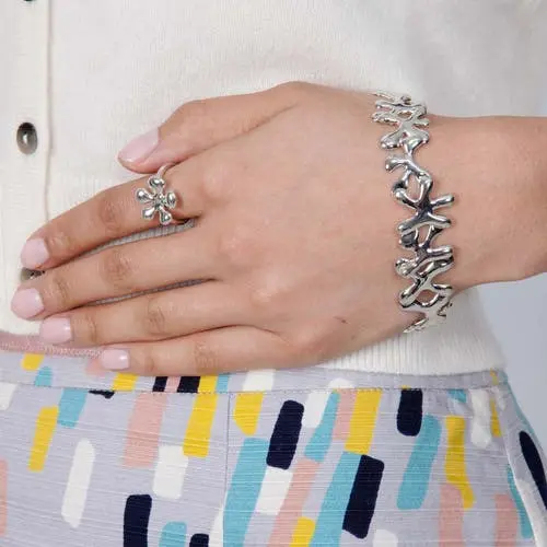 LUCY QUARTERMAINE Splash Bracelet - Sterling Silver