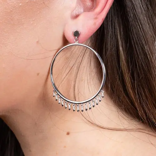 LUCY QUARTERMAINE Waterfall Circle Earrings